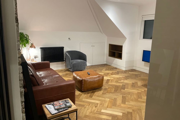 Luxury Penthouse 1-bedroom Apartment In Central Dublin  Temple Bar Dublin 2 - Dun Laoghaire