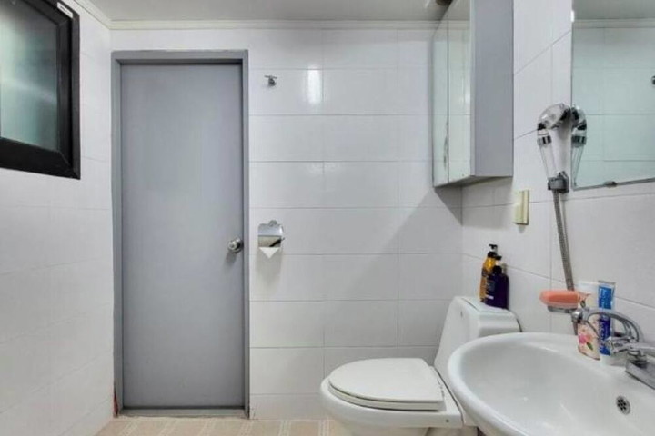 Bunker Apt #201, Seoul Rental Apartment Fully Furnished. Miasageori Subway Line4 - Seoul