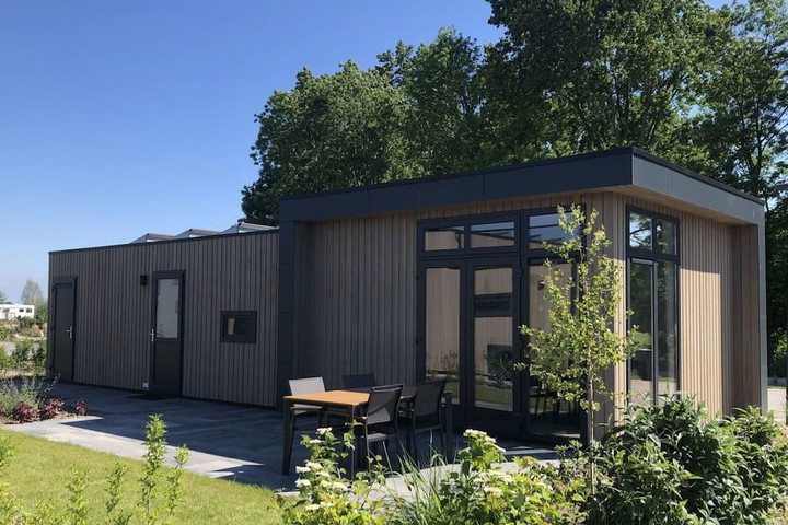 Chalet With 2 Bedrooms And A Terrace - Enkhuizen