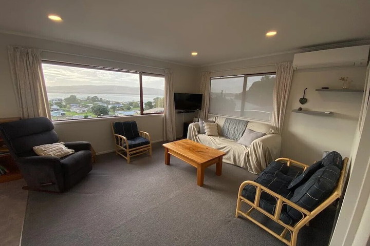 Little Aotea Bach With Sea Views - Raglan