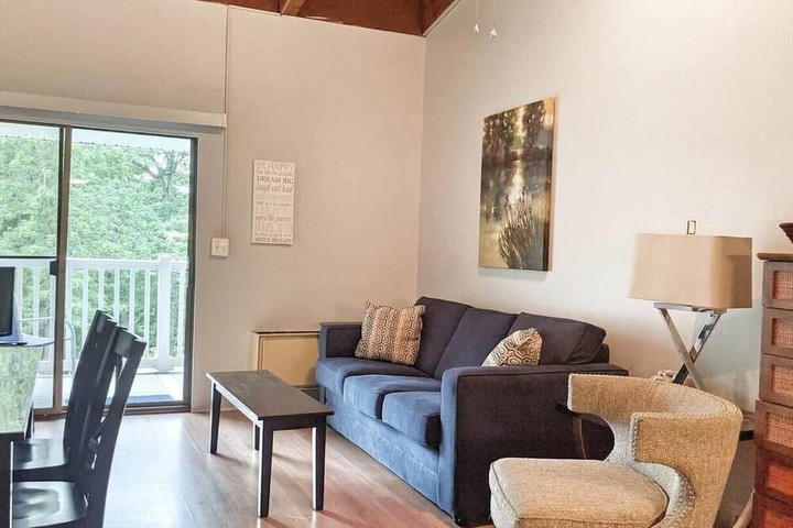 Cedar Lodge Condo W/ Loft And Private Balcony - Laconia, NH