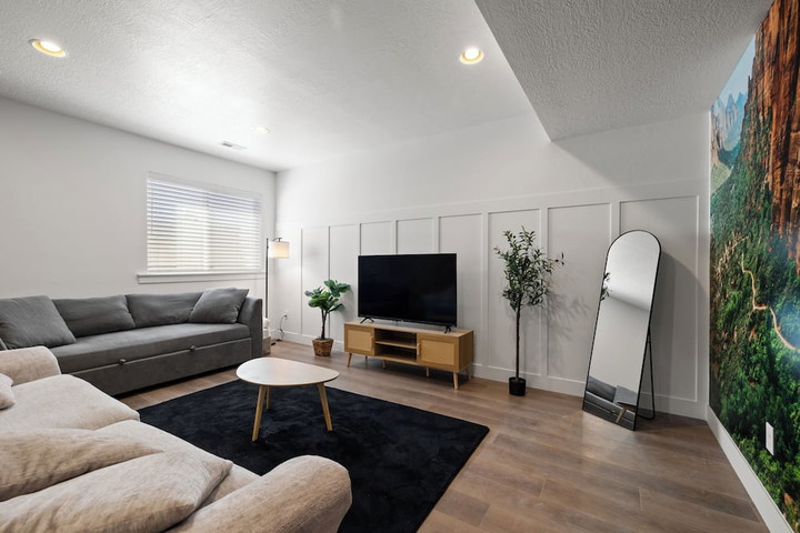 Clean, New, Cozy Home Near Lake, Top Golf, Uvu, Byu - Orem, UT