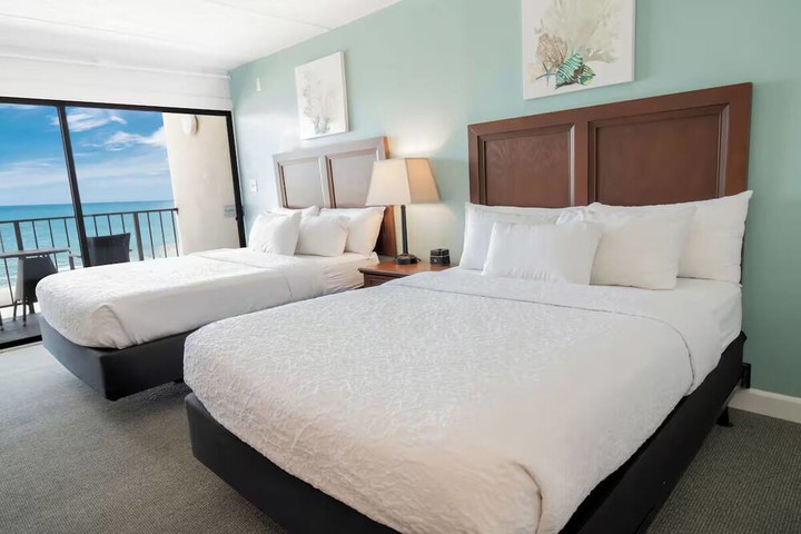 Tranquil Coastal Getaway With Pool, Dining L Near Pawleys Island - Pawleys Island, SC