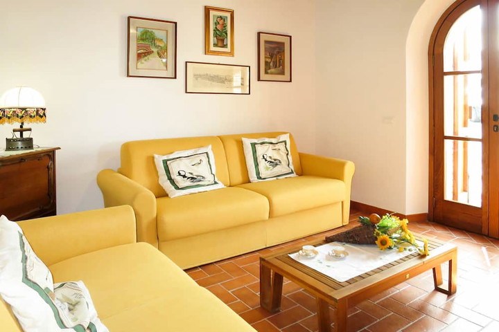 Casolare Ser Chelino By Interhome - Volterra