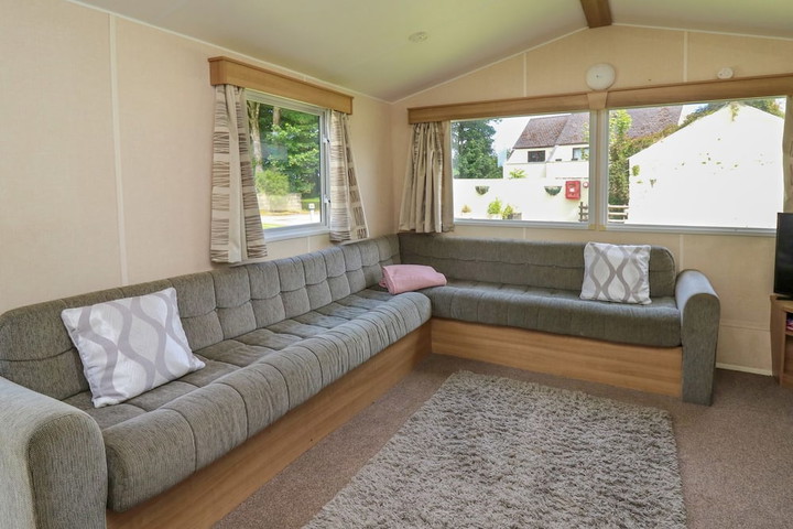 Caravan 3 At Blackmoor Farm Near Tenby, Pet Friendly In Tenby - Narberth
