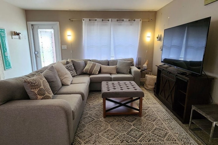 Sarasota-indian Beach Zen Home (Private-pet Friendly) - Sarasota, FL