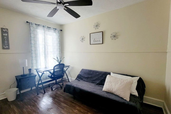 Nini's Pad - Reading, PA