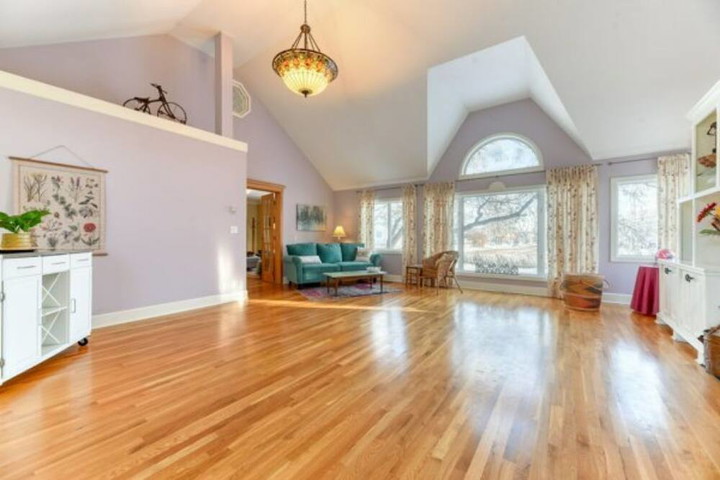 First Place-family Corporate Social Gatherings Home Away From Home. Pet Friendly - Alberta