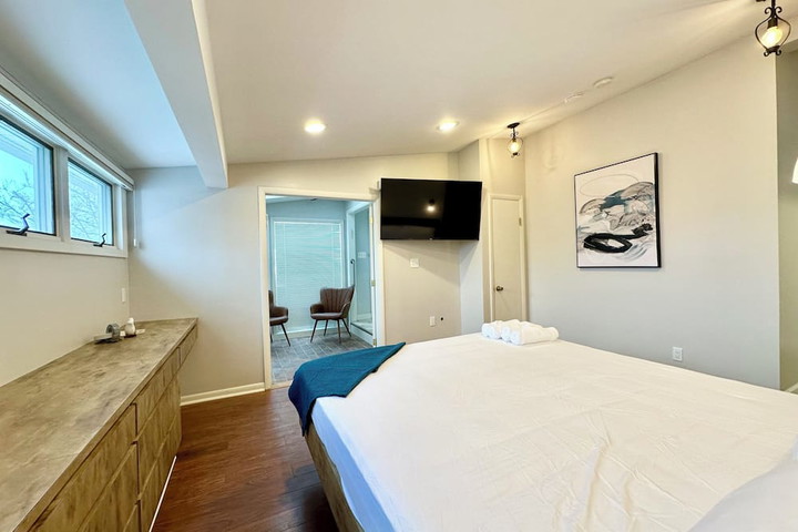 Serene Deluxe Suite With Jacuzzi & Ev Charger - Maryland