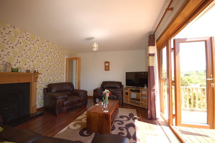 Beautifully Furnished Home From Home , Set In The Heart Of Pembrokeshire. - Fishguard