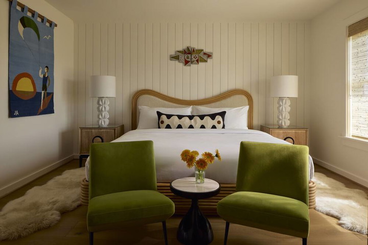 New Wellness Focused Adult Only Boutique Hotel - Corner Suite W Gas Fireplace - Outer Banks, NC