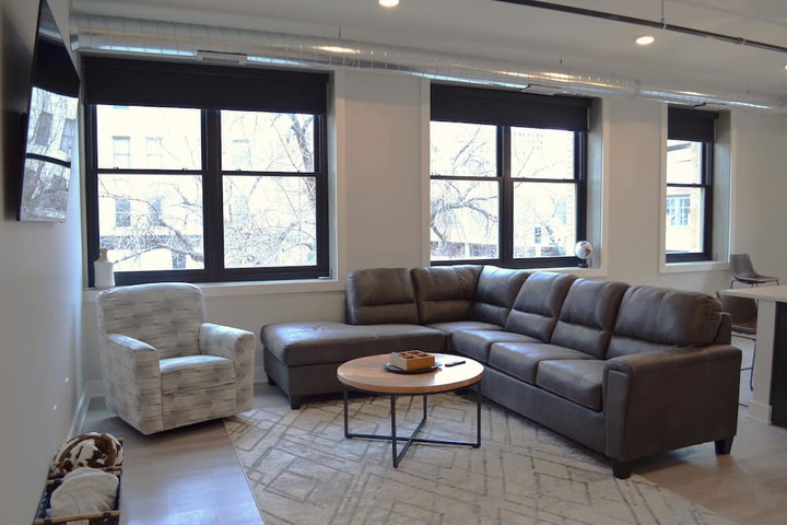 New, 2 Bedroom, 2 Bathroom Condo, Downtown Lincoln - Lincoln, NE