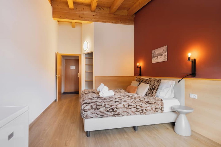 The Leutasch Retreat Comfort Room Offers Peace, Style, And Comfort After Hiking, Cycling, Or Winter Sports In The Alps Around Seefeld. - Mittenwald