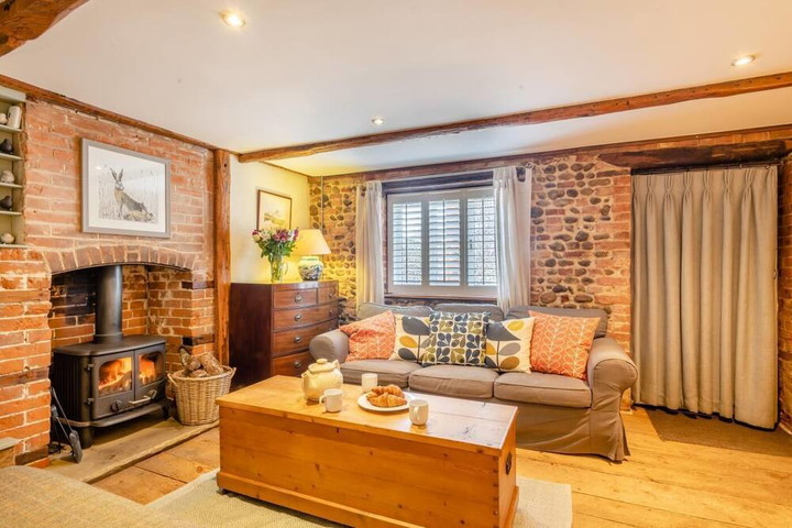 2 Bed In Langham (Oc-t28836) - Blakeney