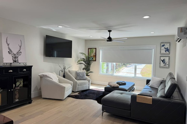Newly Built, Modern Home Sleeps 10 On Houston Lake In Beautiful Perry, Ga! - Warner Robins, GA