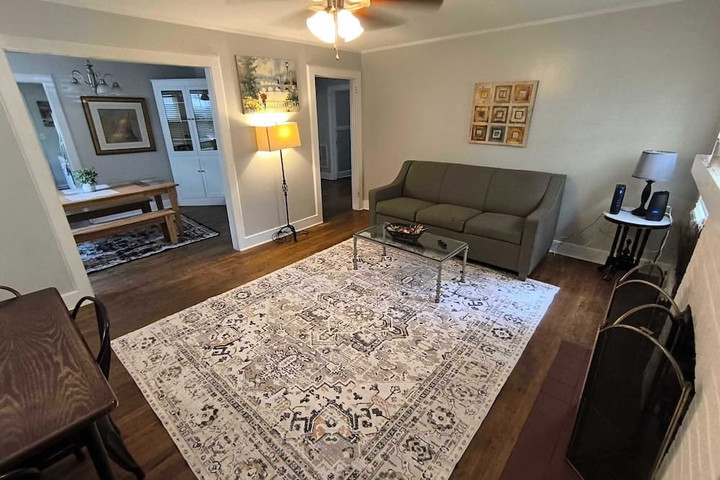 Near Ft. Jackson & Shops - Forrest Lake Hidden Gem - Columbia, SC