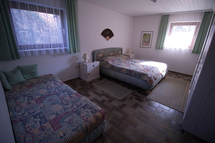 Ferienwohnung 76 M², 1 Schlafzimmer Mit 3 Betten, Wohn-esszimmer, Küche, Bad Mit Badewanne/dusche/wc, Wc Extra - Laufen