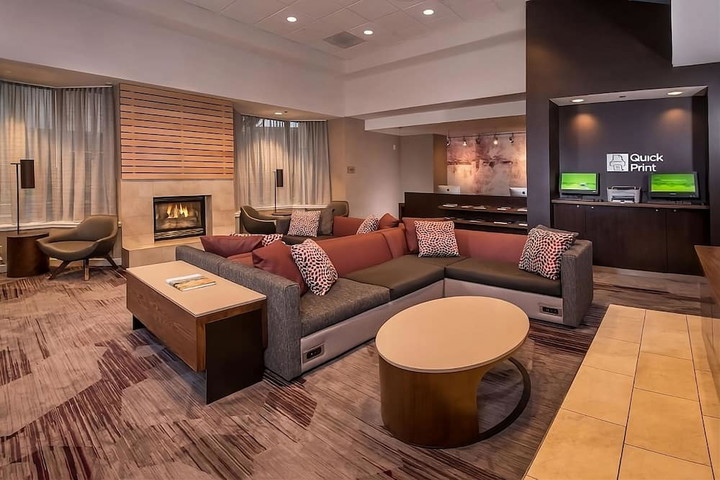 Walk To Theodore Roosevelt Island Park! Self Parking, Picnic Area, Starbucks - Arlington, VA