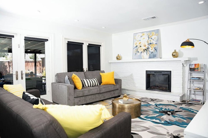Eden Luxury - 3 Bedroom House In Lovely Richardson, Dfw Area - Richardson, TX