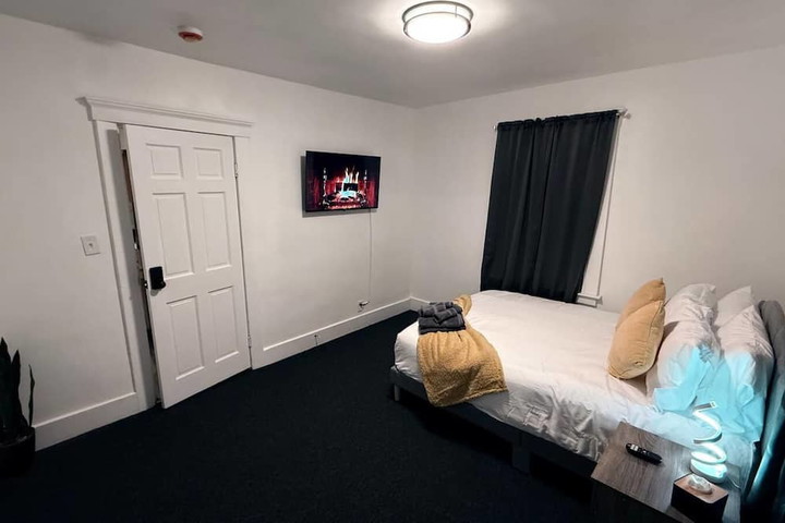 3br Hamden Stay Near Yale, Southern, Quinnipiac & New Haven - New Haven, CT