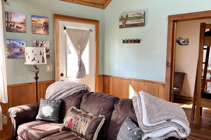 Wilderness Retreat - Kentucky Lake