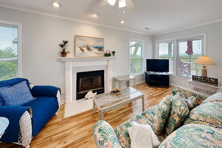 Sweet Serenity | Oceanfront Townhouse! - Hampstead, NC
