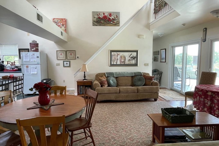 Country Home W/ Private Pool Tennis Court Farm Setting Near Lancaster Hershey - Marietta, PA