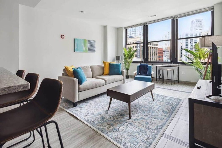 2br Premium Downtown Suite - Detroit