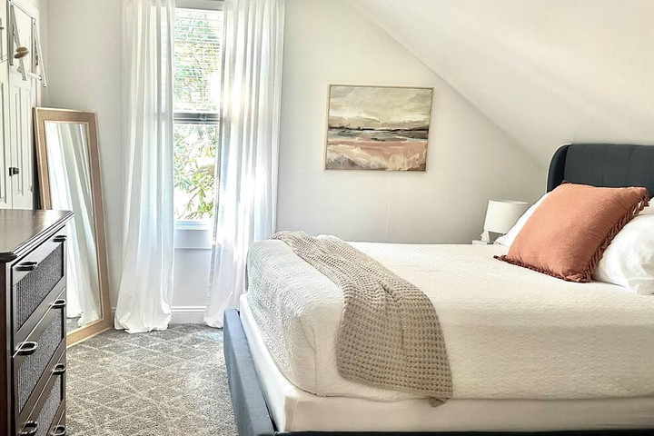 Lemongrass Loft At The Mockingbird Inn Boutique Hotel - Biloxi, MS