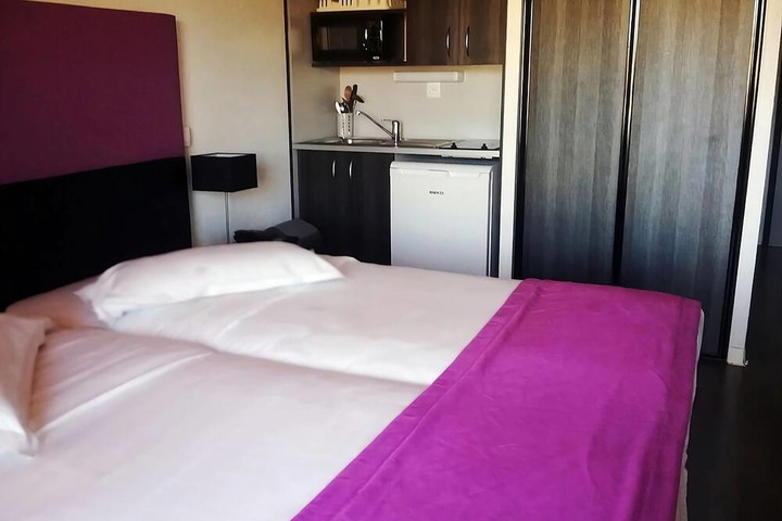 French Coastal Family Stay | 2.5mi To Parc Dryades And Cycling Paths - Pornichet
