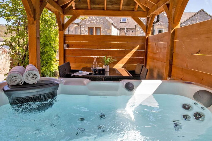 Knowsley Cottage - Central - Hot Tub - Ev Charger - Bakewell
