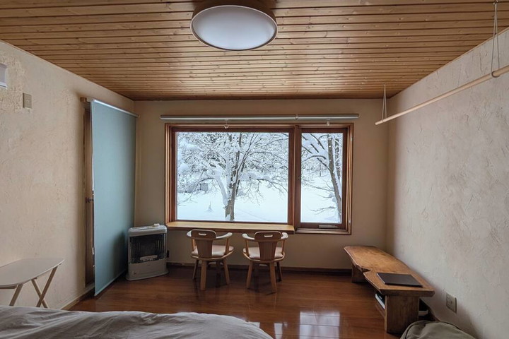 Quiet Forest Retreat With Views Of Mt. Yotei  3 Bedrooms, 10 Minutes From Niseko Resort - Hokkaido