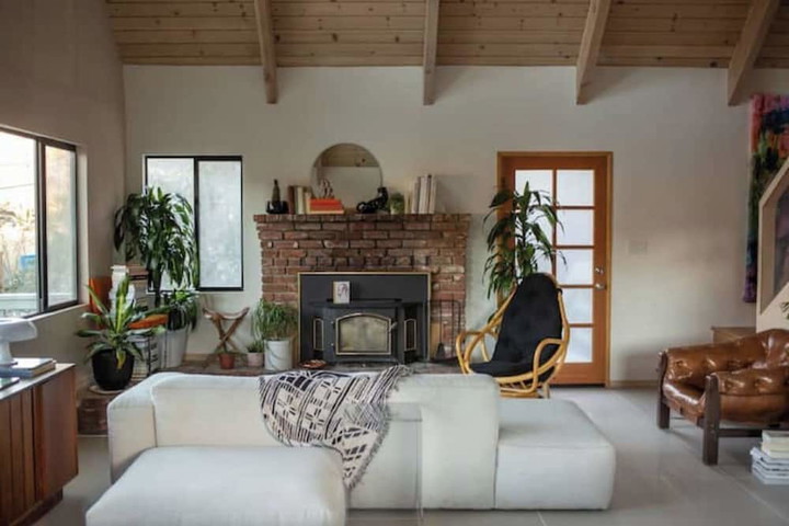 Modern Mountain Forest Cabin - California