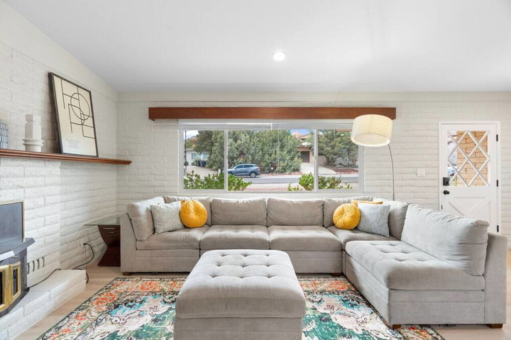 Newly Renovated West Sedona | Hot Tub, Midcentury - Sedona, AZ