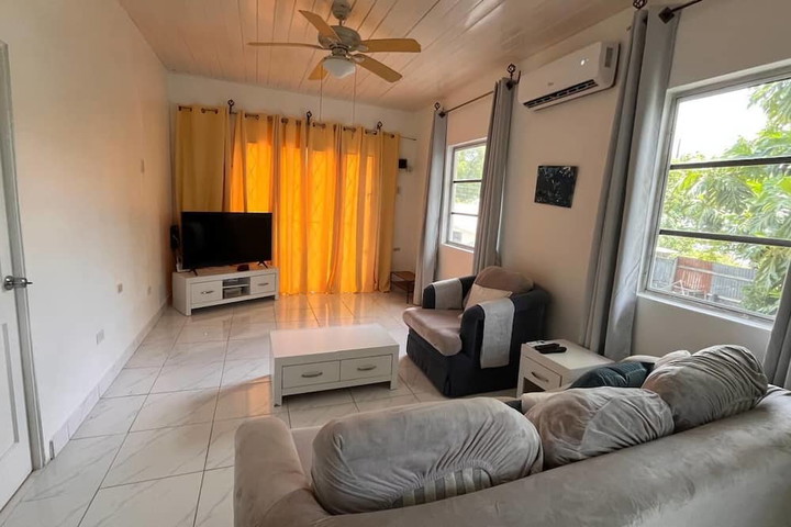 Queen Of Hearts - 5minutes Walk To Beautiful Beaches - Bridgetown, Barbados
