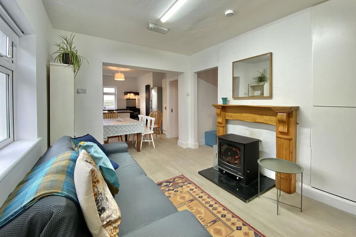 Cottage 483 - Renvyle - Sleeps 8 Guests In 4 Bedrooms - Galway