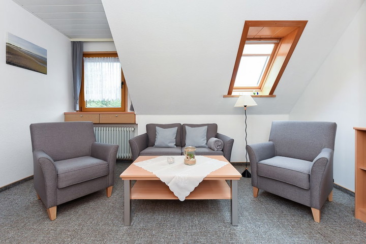 Ferienwohnung Mitteldeck - Haus Möwe - Esens