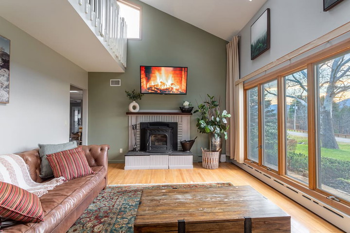 Amenity-rich Fun Cabin~hottub*gamerm*20-min To Ski - Catskill, NY