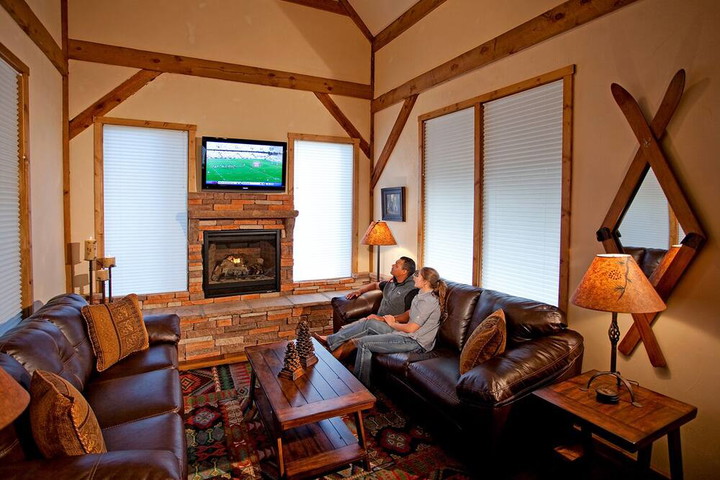 Large Family Home In Taos Ski Valley - 5 Minutes To The Resort - Taos Ski Valley, NM