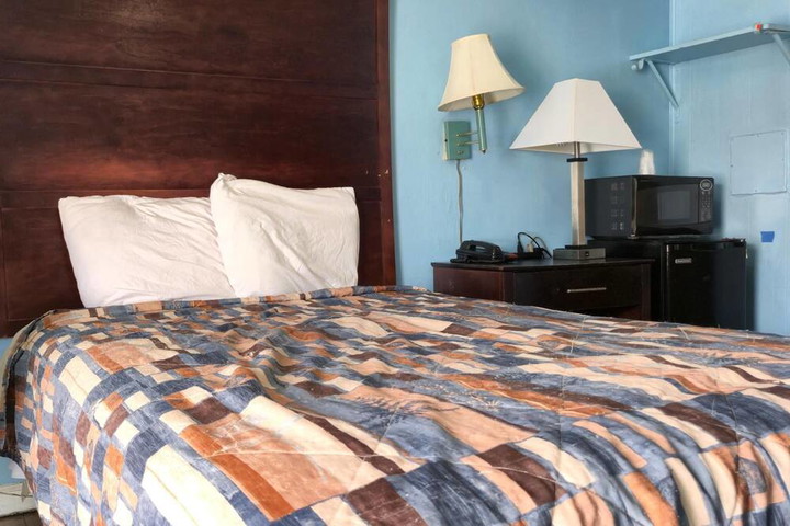 Relax In Your Own Space While Enjoying Exciting Local Activities & Adventures - Cleveland, TN