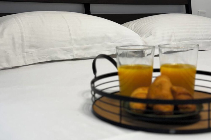 Athens Heartbeat Stay Lykavittos View & Acropolis Glimpse - Athens