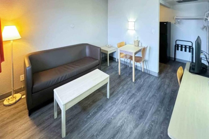 2 Full Beds|suite,non-smoking,kitchen - Casper, WY