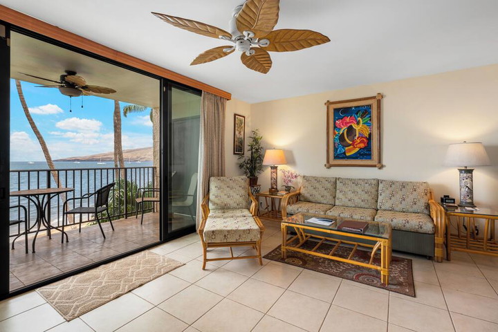 Lovely Beach Front 1 Bdrm Condo - Vanaf @ 189 Dollar. 00 / Nacht - Kihei Beach # 305 - Maui, HI