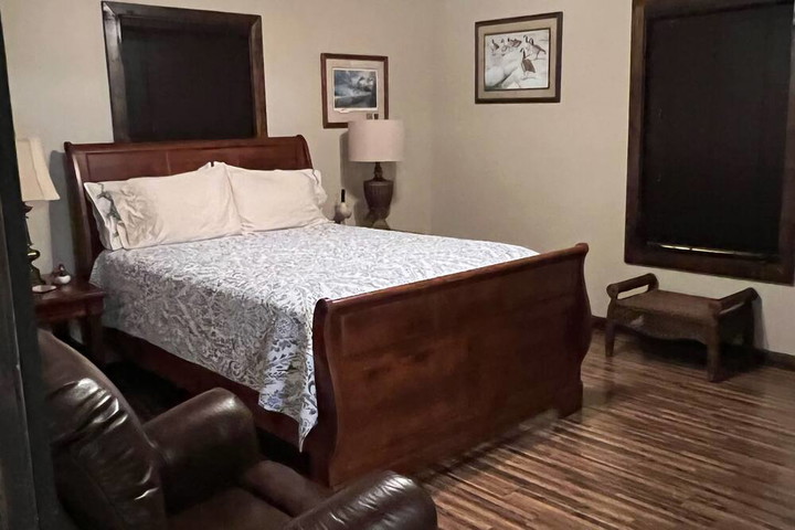 Oxford-sardis Lake Total Privacy ~ New House On A Large Beautifully Wooded Lot - Mississippi