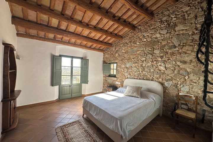 Masia Can Estela, A Place Where Serenity Finds Its Refuge. - Badalona