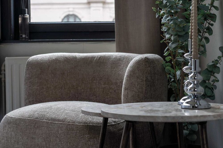 Elegant Balcony Suite - Edegem