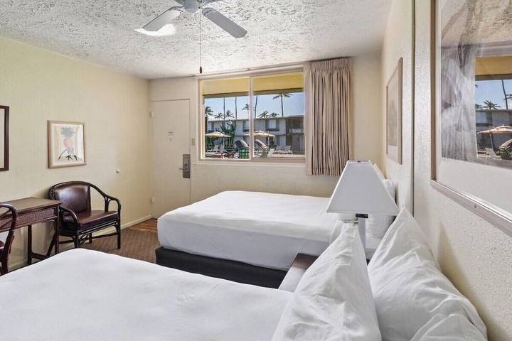 Family Getaway | 3 Pet Friendly Units | Outdoor Pool | 1.9 Mi To Paukukalo Beach - Maui, HI
