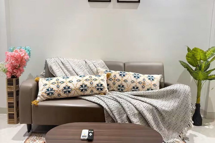 Aashiyana Apartments - New Delhi Indira Gandhi Airport (DEL)
