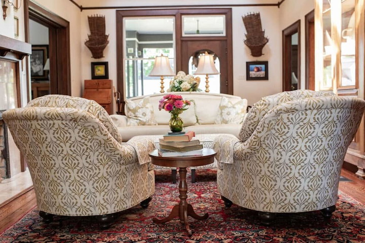 Luxe Fall Stay In Historic Newnan | Near Trilith & Atlanta - Newnan, GA