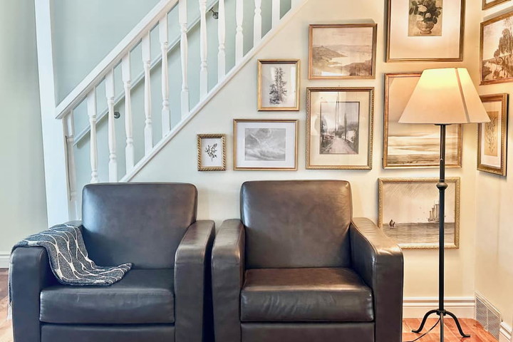 Cozy 3 Bedroom Home Neighbouring Dagmar Ski Resort. Only 1 Hour From Toronto. - Uxbridge, ON, Canada
